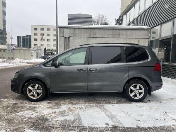 Pelēks SEAT Alhambra 2010 Viļņa, ar dzinēja tilpumu 1.97 L un nobraukumu 339 tūkst. km par 4750 €, foto 4 vietnē AUTOMOTO.COM.LV