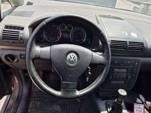 Pelēks SEAT Alhambra 2010 Marijampole, ar dzinēja tilpumu 1.97 L un nobraukumu 290 tūkst. km par 1650 €, foto 9 vietnē AUTOMOTO.COM.LV