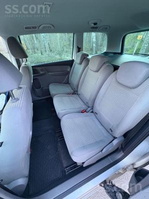 Pelēks SEAT Alhambra 2010 Dobele, ar dzinēja tilpumu 1.90 L un nobraukumu 330 tūkst. km par 3450 €, foto 5 vietnē AUTOMOTO.COM.LV