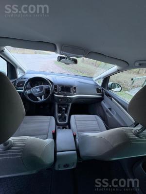 Pelēks SEAT Alhambra 2010 Dobele, ar dzinēja tilpumu 1.90 L un nobraukumu 330 tūkst. km par 3450 €, foto 6 vietnē AUTOMOTO.COM.LV