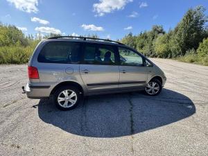 Pelēks SEAT Alhambra 2010 Panevēža, ar dzinēja tilpumu 1.90 L un nobraukumu 287 tūkst. km par 4100 €, foto 7 vietnē AUTOMOTO.COM.LV