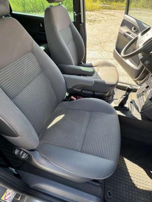 Pelēks SEAT Alhambra 2010 Panevēža, ar dzinēja tilpumu 1.90 L un nobraukumu 287 tūkst. km par 4100 €, foto 10 vietnē AUTOMOTO.COM.LV