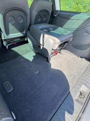Pelēks SEAT Alhambra 2010 Panevēža, ar dzinēja tilpumu 1.90 L un nobraukumu 287 tūkst. km par 4100 €, foto 12 vietnē AUTOMOTO.COM.LV