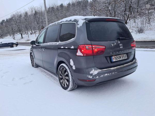Pelēks SEAT Alhambra 2011 Viļņa, ar dzinēja tilpumu 1.97 L un nobraukumu 264 tūkst. km par 6850 €, foto 4 vietnē AUTOMOTO.COM.LV