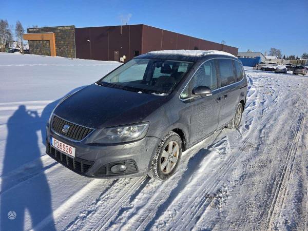 Grey SEAT Alhambra 2011 in Marijampole, with an engine capacity of 1.97 L and mileage of 290 thousand km for 5900 €, photo 2 on AUTOMOTO.COM.LV