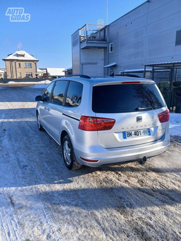 Grey SEAT Alhambra 2011 in Taurage, with an engine capacity of 2.00 L and mileage of 315 thousand km for 6850 €, photo 3 on AUTOMOTO.COM.LV