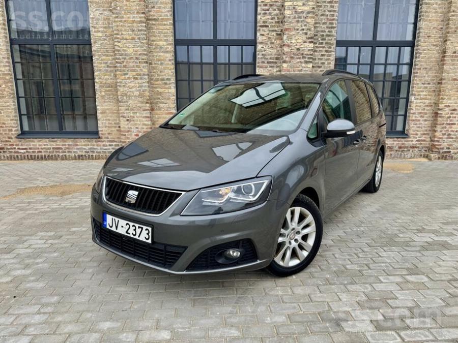 Pelēks SEAT Alhambra 2011 Rīga, ar dzinēja tilpumu 2.00 L un nobraukumu 339 tūkst. km par 5700 €, foto 1 vietnē AUTOMOTO.COM.LV