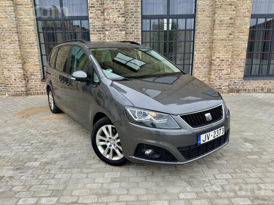 Pelēks SEAT Alhambra 2011 Rīga, ar dzinēja tilpumu 2.00 L un nobraukumu 339 tūkst. km par 5700 €, foto 3 vietnē AUTOMOTO.COM.LV