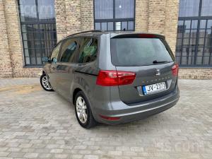 Pelēks SEAT Alhambra 2011 Rīga, ar dzinēja tilpumu 2.00 L un nobraukumu 339 tūkst. km par 5700 €, foto 4 vietnē AUTOMOTO.COM.LV