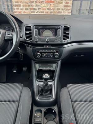 Pelēks SEAT Alhambra 2011 Rīga, ar dzinēja tilpumu 2.00 L un nobraukumu 339 tūkst. km par 5700 €, foto 9 vietnē AUTOMOTO.COM.LV