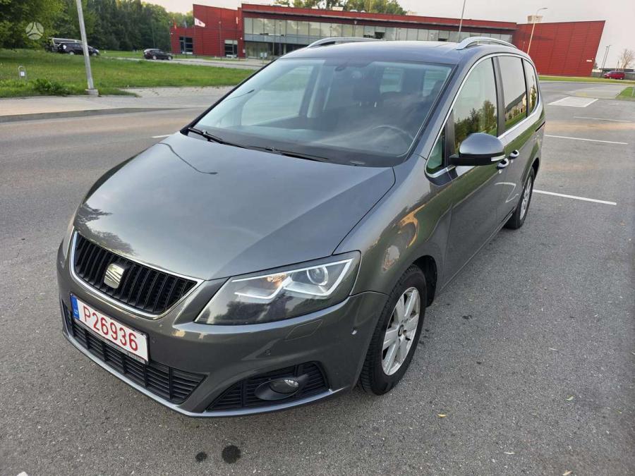 Pelēks SEAT Alhambra 2011 Vilkaviškis, ar dzinēja tilpumu 1.97 L un nobraukumu 300 tūkst. km par 7350 €, foto 1 vietnē AUTOMOTO.COM.LV