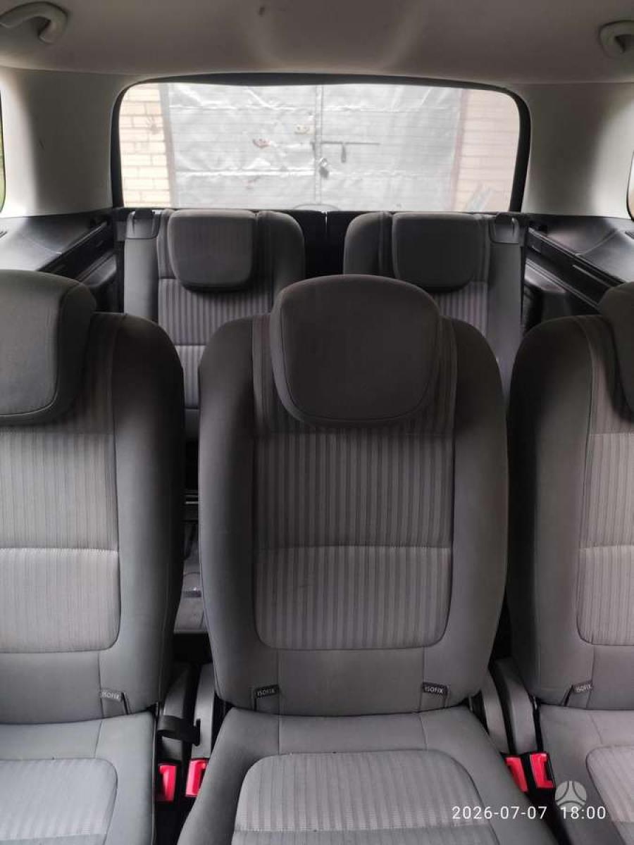 Grey SEAT Alhambra 2011 in Kaunas, with an engine capacity of 1.97 L and mileage of 311 thousand km for 6400 €, photo 17 on AUTOMOTO.COM.LV
