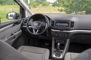 Pelēks SEAT Alhambra 2011 Rīga, ar dzinēja tilpumu 2.00 L un nobraukumu 344 tūkst. km par 6290 €, foto 13 vietnē AUTOMOTO.COM.LV