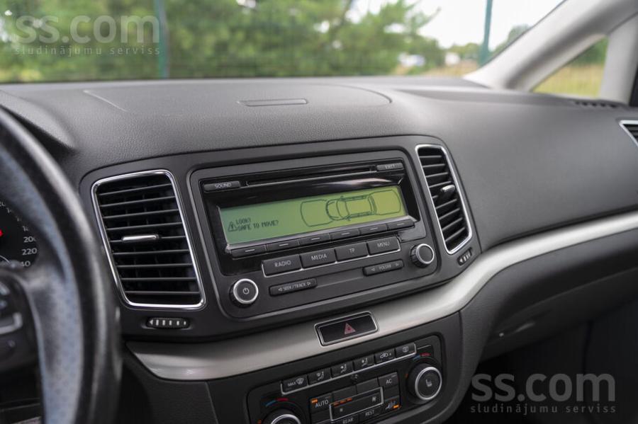 Pelēks SEAT Alhambra 2011 Rīga, ar dzinēja tilpumu 2.00 L un nobraukumu 344 tūkst. km par 6290 €, foto 22 vietnē AUTOMOTO.COM.LV