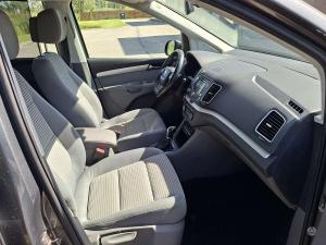 Grey SEAT Alhambra 2011 in Ukmerge, with an engine capacity of 1.97 L and mileage of 289 thousand km for 6750 €, photo 12 on AUTOMOTO.COM.LV