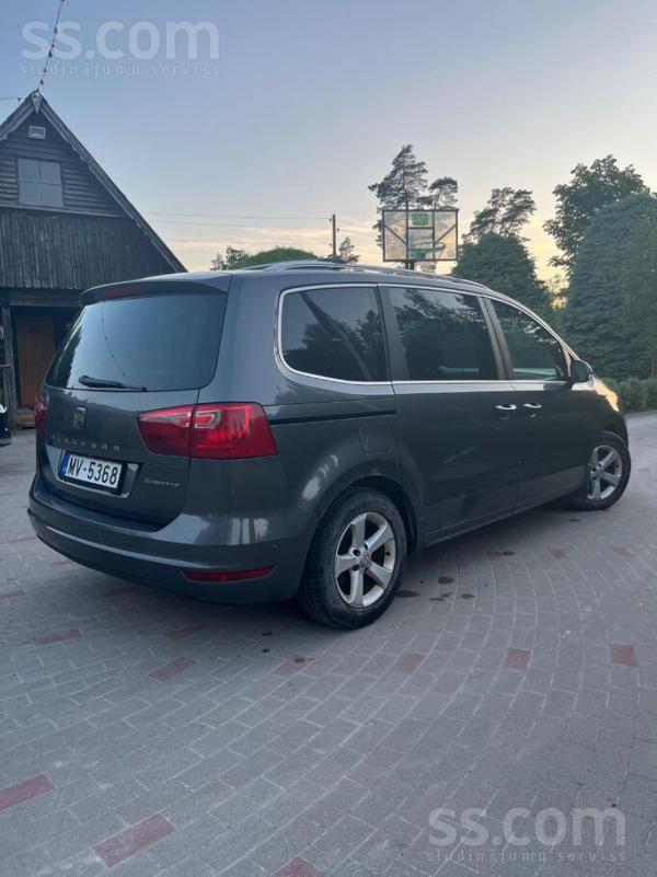 Grey SEAT Alhambra 2012 in Jelgava, with an engine capacity of 2.00 L and mileage of 256 thousand km for 550 €, photo 5 on AUTOMOTO.COM.LV