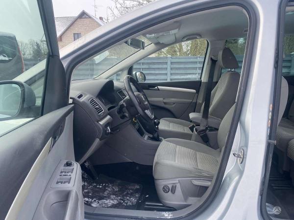 Pelēks SEAT Alhambra 2012 Marijampole, ar dzinēja tilpumu 1.97 L un nobraukumu 235 tūkst. km par 7250 €, foto 7 vietnē AUTOMOTO.COM.LV