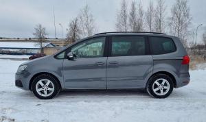 Grey SEAT Alhambra 2012 in Siauliai, with an engine capacity of 1.97 L and mileage of 220 thousand km for 8850 €, photo 7 on AUTOMOTO.COM.LV