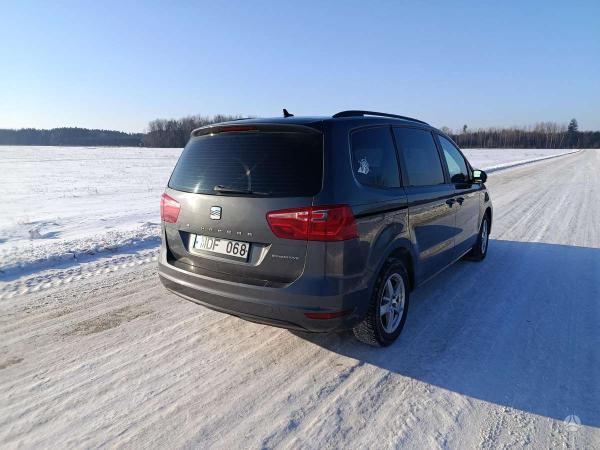 Grey SEAT Alhambra 2012 in Taurage, with an engine capacity of 1.97 L and mileage of 198 thousand km for 7200 €, photo 3 on AUTOMOTO.COM.LV
