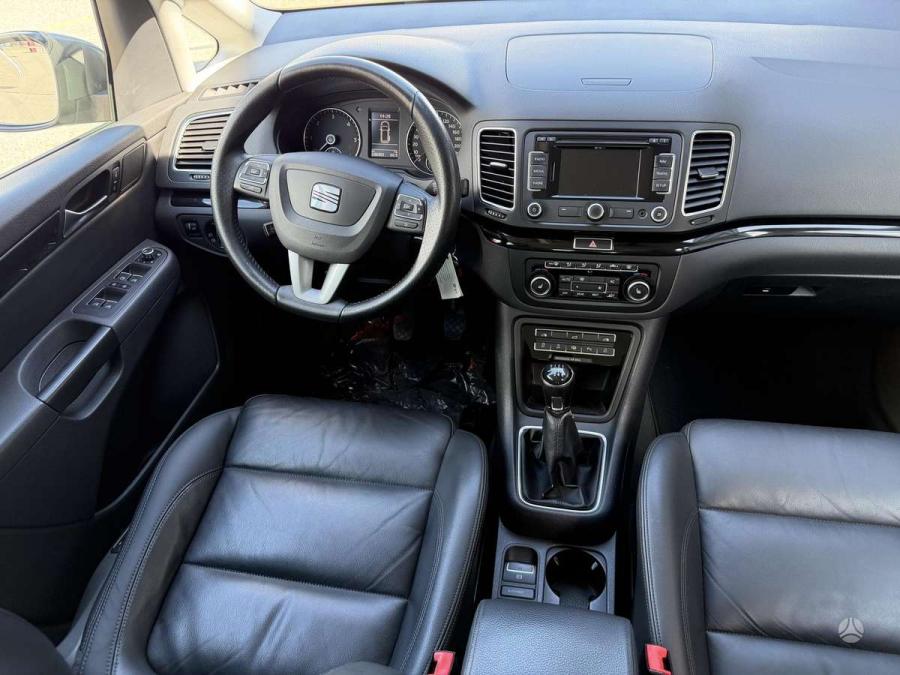 Pelēks SEAT Alhambra 2012 Kauņa, ar dzinēja tilpumu 1.97 L un nobraukumu 240 tūkst. km par 9250 €, foto 12 vietnē AUTOMOTO.COM.LV