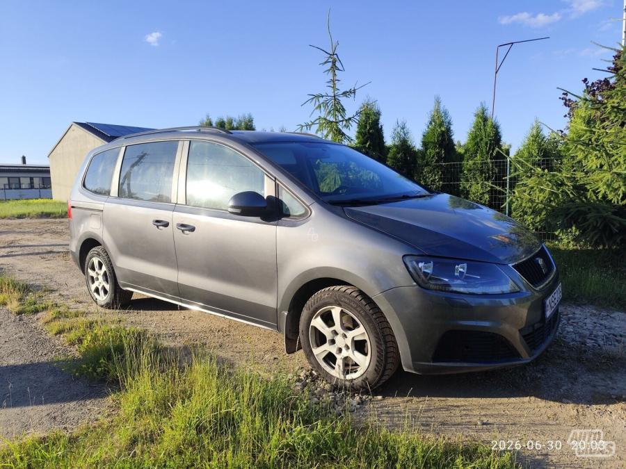 Grey SEAT Alhambra 2012 in Kaunas, with an engine capacity of 2.00 L and mileage of 309 thousand km for 6300 €, photo 5 on AUTOMOTO.COM.LV