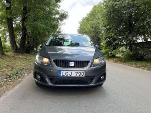Grey SEAT Alhambra 2012 in Kaunas, with an engine capacity of 1.97 L and mileage of 318 thousand km for 7200 €, photo 4 on AUTOMOTO.COM.LV