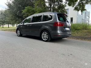 Grey SEAT Alhambra 2012 in Kaunas, with an engine capacity of 1.97 L and mileage of 318 thousand km for 7200 €, photo 6 on AUTOMOTO.COM.LV