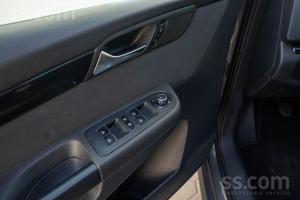 Pelēks SEAT Alhambra 2012 Rīga, ar dzinēja tilpumu 2.00 L un nobraukumu 326 tūkst. km par 5990 €, foto 17 vietnē AUTOMOTO.COM.LV
