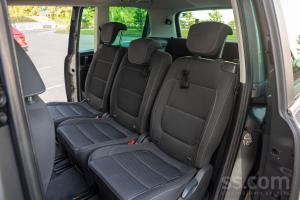 Pelēks SEAT Alhambra 2012 Rīga, ar dzinēja tilpumu 2.00 L un nobraukumu 326 tūkst. km par 5990 €, foto 26 vietnē AUTOMOTO.COM.LV