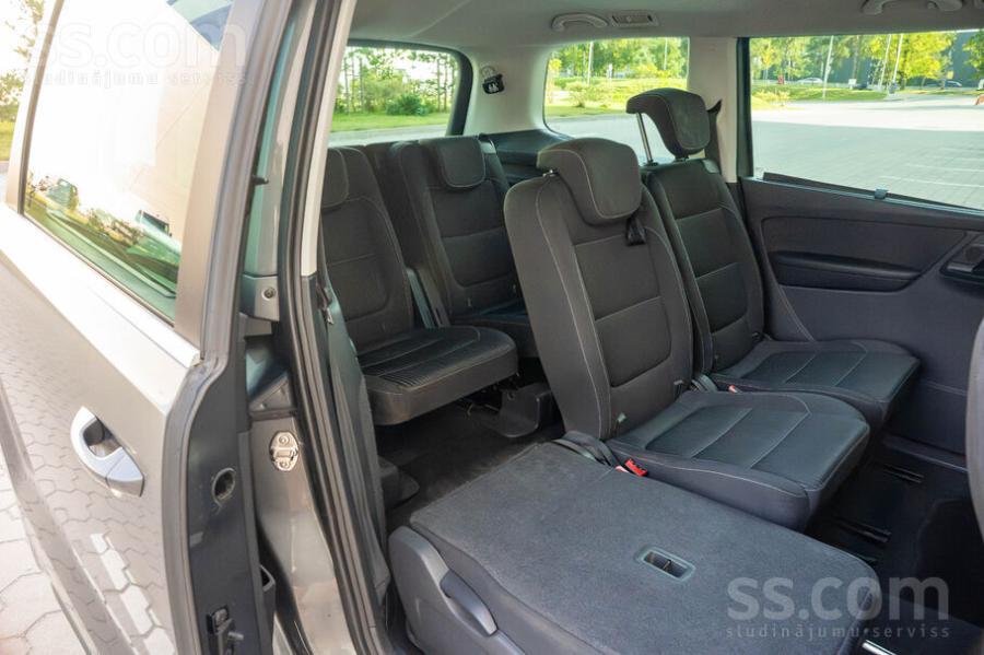 Pelēks SEAT Alhambra 2012 Rīga, ar dzinēja tilpumu 2.00 L un nobraukumu 326 tūkst. km par 5990 €, foto 27 vietnē AUTOMOTO.COM.LV