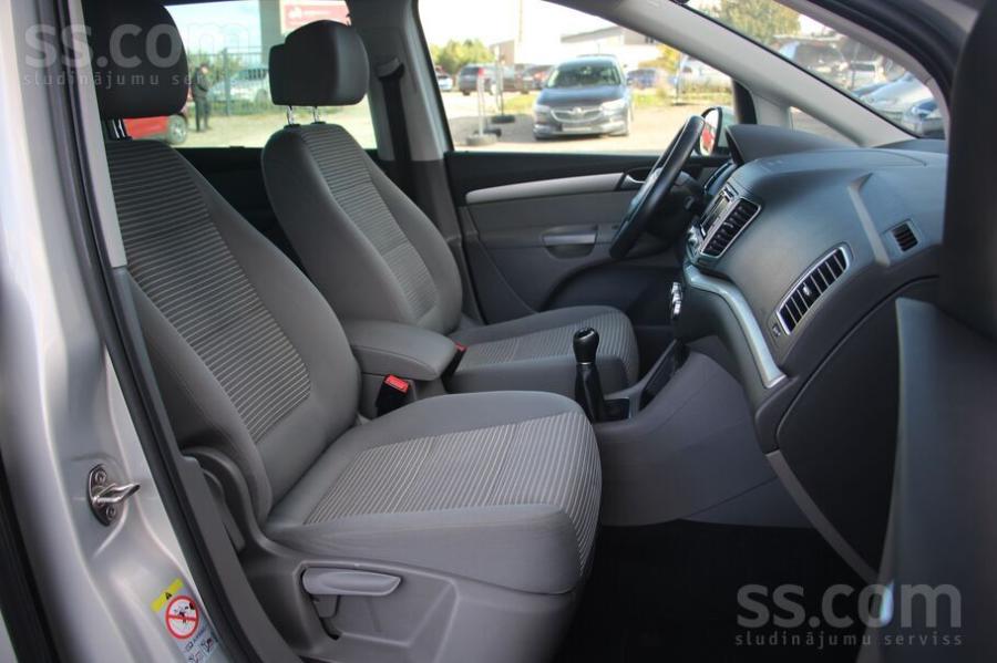 Pelēks SEAT Alhambra 2013 Tukums, ar dzinēja tilpumu 2.00 L un nobraukumu 249 tūkst. km par 8338 €, foto 12 vietnē AUTOMOTO.COM.LV