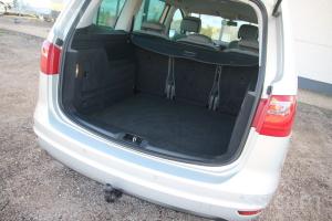 Pelēks SEAT Alhambra 2013 Tukums, ar dzinēja tilpumu 2.00 L un nobraukumu 249 tūkst. km par 8338 €, foto 14 vietnē AUTOMOTO.COM.LV