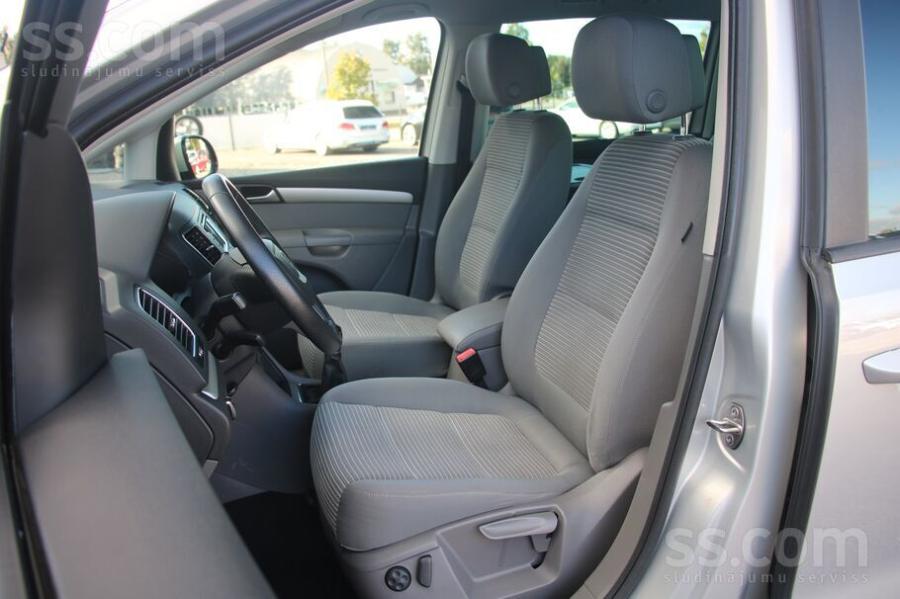 Pelēks SEAT Alhambra 2013 Tukums, ar dzinēja tilpumu 2.00 L un nobraukumu 249 tūkst. km par 8338 €, foto 16 vietnē AUTOMOTO.COM.LV