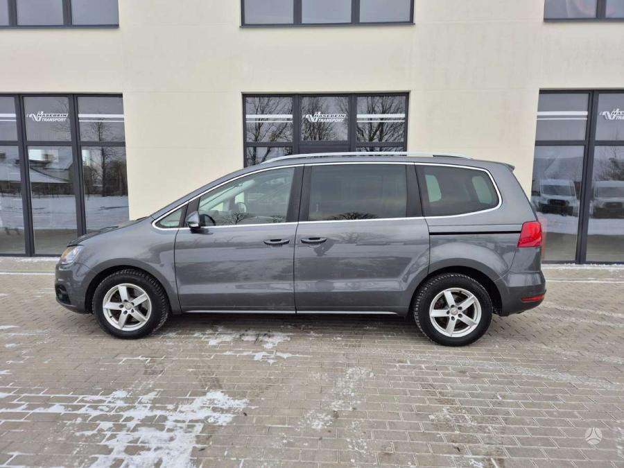 Grey SEAT Alhambra 2014 in Marijampole, with an engine capacity of 1.97 L and mileage of 230 thousand km for 8000 €, photo 5 on AUTOMOTO.COM.LV