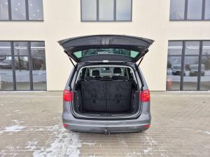 Grey SEAT Alhambra 2014 in Marijampole, with an engine capacity of 1.97 L and mileage of 230 thousand km for 8000 €, photo 26 on AUTOMOTO.COM.LV
