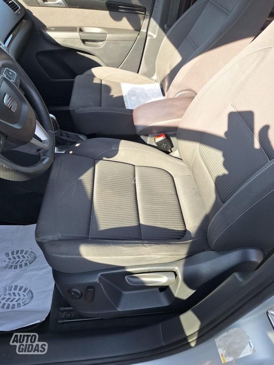 Pelēks SEAT Alhambra 2014 Kauņa, ar dzinēja tilpumu 2.00 L un nobraukumu 264 tūkst. km par 8650 €, foto 16 vietnē AUTOMOTO.COM.LV