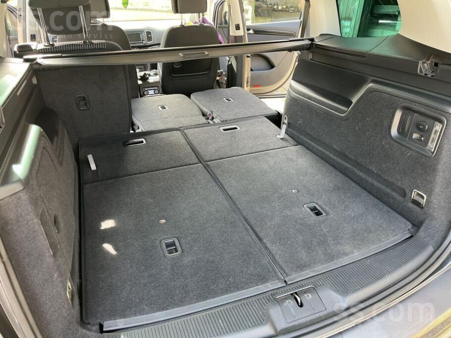 Pelēks SEAT Alhambra 2015 Rīga, ar dzinēja tilpumu 2.00 L un nobraukumu 367 tūkst. km par 9800 €, foto 12 vietnē AUTOMOTO.COM.LV