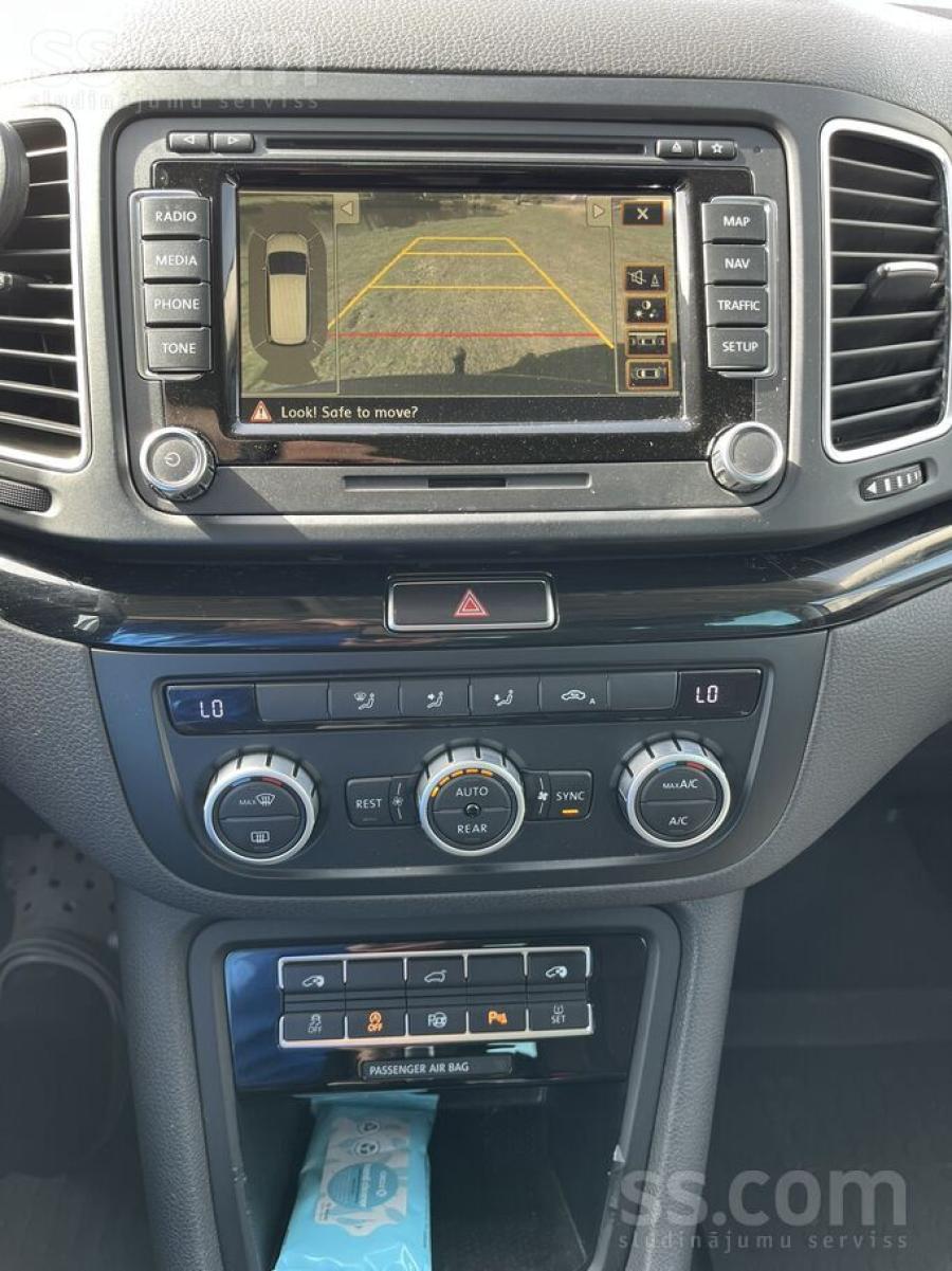 Pelēks SEAT Alhambra 2015 Rīga, ar dzinēja tilpumu 2.00 L un nobraukumu 367 tūkst. km par 9800 €, foto 13 vietnē AUTOMOTO.COM.LV
