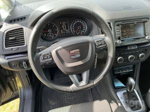 Pelēks SEAT Alhambra 2015 Rīga, ar dzinēja tilpumu 2.00 L un nobraukumu 367 tūkst. km par 9800 €, foto 14 vietnē AUTOMOTO.COM.LV