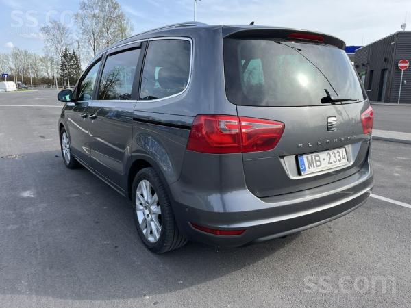 Grey SEAT Alhambra 2015 in Riga, with an engine capacity of 2.00 L and mileage of 367 thousand km for 9800 €, photo 5 on AUTOMOTO.COM.LV