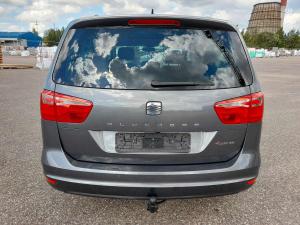 Grey SEAT Alhambra 2015 in Kaunas, with an engine capacity of 2.00 L and mileage of 228 thousand km for 9800 €, photo 6 on AUTOMOTO.COM.LV