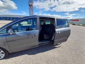 Grey SEAT Alhambra 2015 in Kaunas, with an engine capacity of 2.00 L and mileage of 228 thousand km for 9800 €, photo 19 on AUTOMOTO.COM.LV