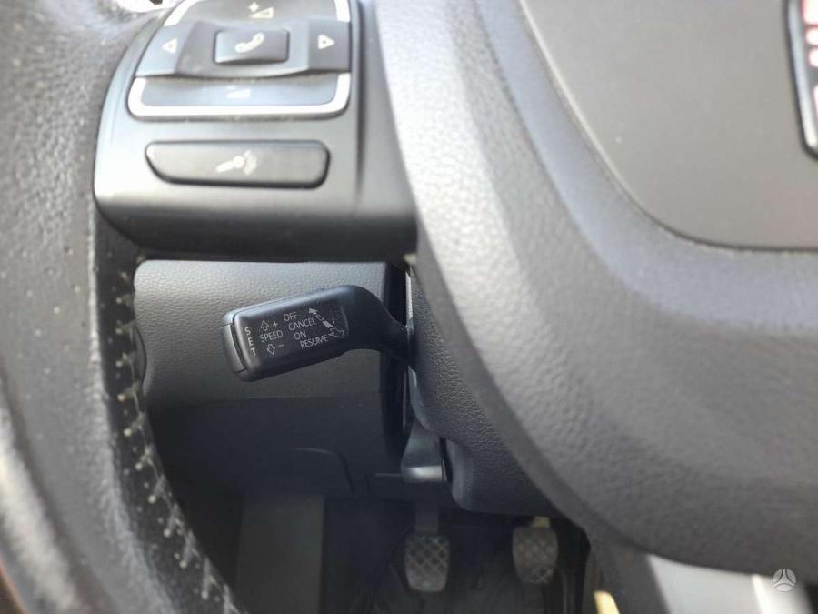 Grey SEAT Alhambra 2015 in Kaunas, with an engine capacity of 2.00 L and mileage of 228 thousand km for 9800 €, photo 27 on AUTOMOTO.COM.LV