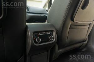 Pelēks SEAT Alhambra 2015 Rīga, ar dzinēja tilpumu 2.00 L un nobraukumu 306 tūkst. km par 10650 €, foto 25 vietnē AUTOMOTO.COM.LV