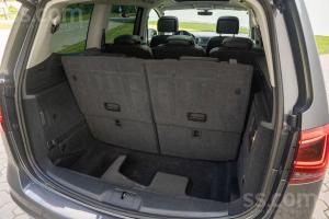 Pelēks SEAT Alhambra 2015 Rīga, ar dzinēja tilpumu 2.00 L un nobraukumu 306 tūkst. km par 10650 €, foto 27 vietnē AUTOMOTO.COM.LV