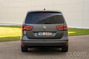 Pelēks SEAT Alhambra 2015 Rīga, ar dzinēja tilpumu 2.00 L un nobraukumu 306 tūkst. km par 10650 €, foto 5 vietnē AUTOMOTO.COM.LV