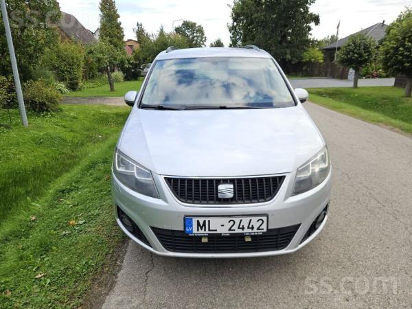 Pelēks SEAT Alhambra 2015 Rīga, ar dzinēja tilpumu 2.00 L un nobraukumu 276 tūkst. km par 8500 €, foto 3 vietnē AUTOMOTO.COM.LV