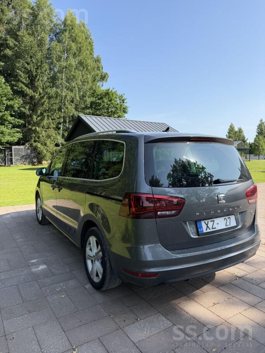 Grey SEAT Alhambra 2016 in Riga, with an engine capacity of 2.00 L and mileage of 250 thousand km for 18000 €, photo 3 on AUTOMOTO.COM.LV