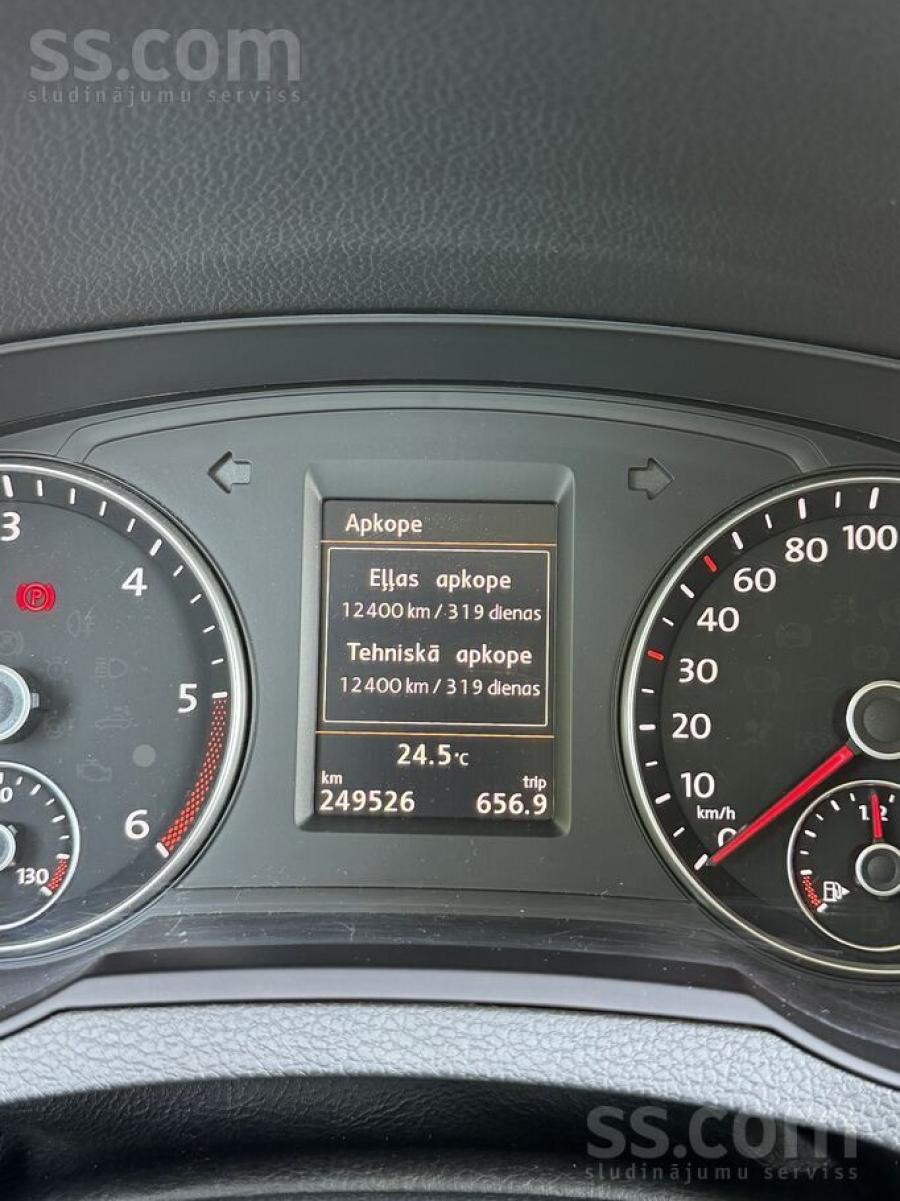Grey SEAT Alhambra 2016 in Riga, with an engine capacity of 2.00 L and mileage of 250 thousand km for 18000 €, photo 9 on AUTOMOTO.COM.LV