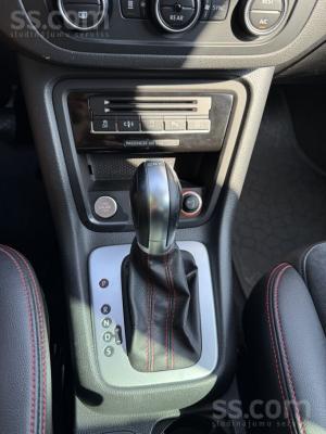 Grey SEAT Alhambra 2016 in Riga, with an engine capacity of 2.00 L and mileage of 250 thousand km for 18000 €, photo 10 on AUTOMOTO.COM.LV